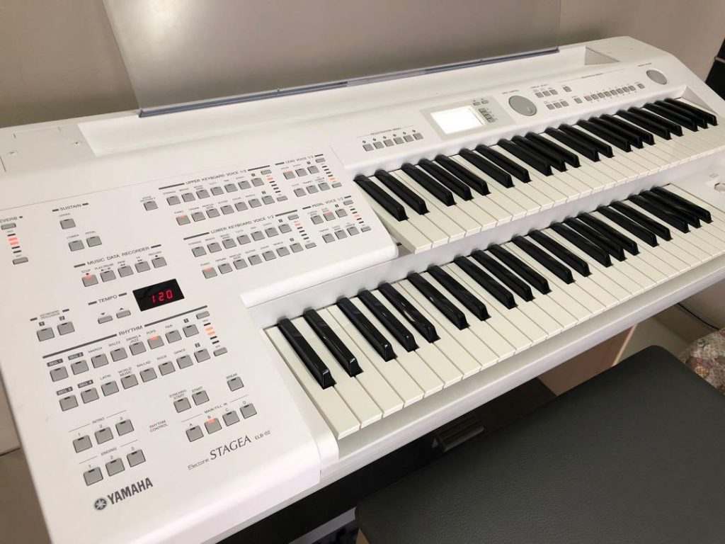 Electone Yamaha ELB-02 | pianofingers.vn